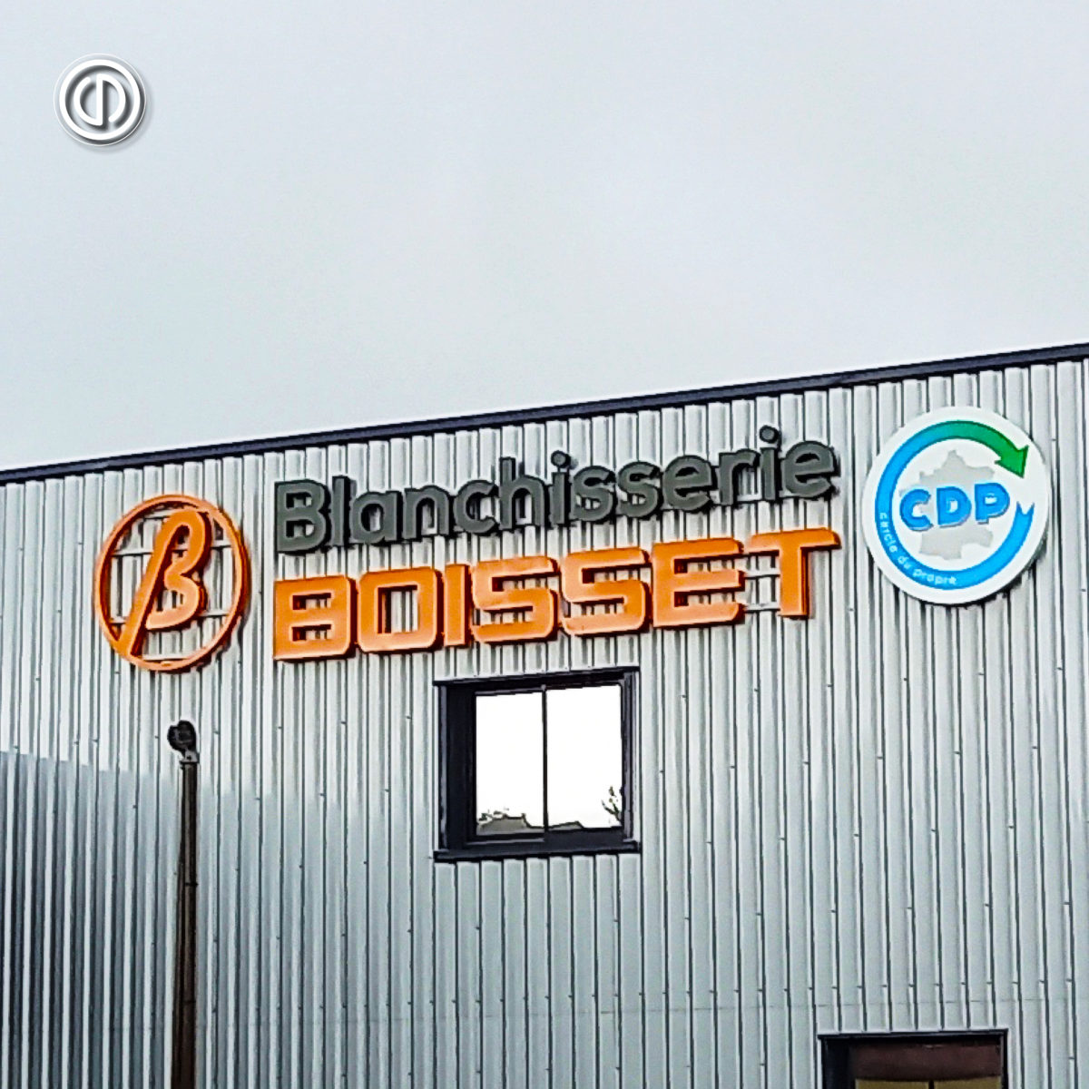 ENSEIGNE BLANCHISSERIE BOISSET | OSMOSE COMMUNICATION
